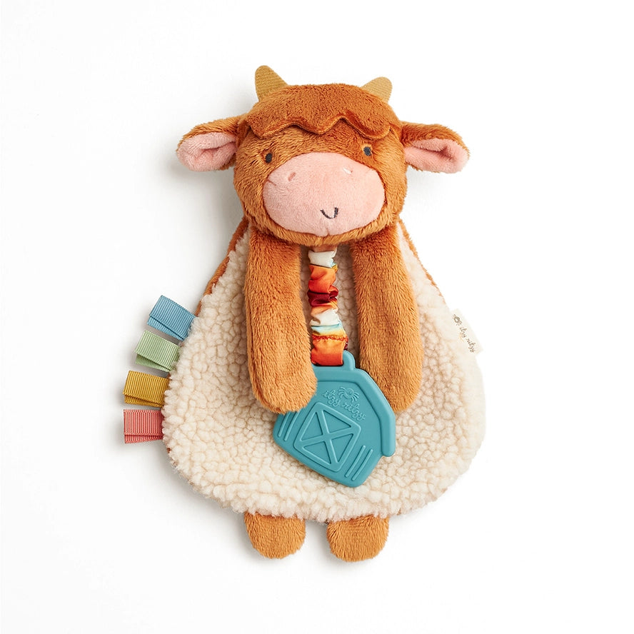 Itzy Ritzy Itzy Friends Lovey™ Wyatt Highland Cow Plush Teether Toy ...